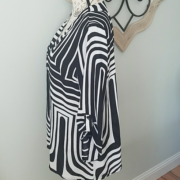 Roz & Ali | Tops | Roz Ali Top | Poshmark